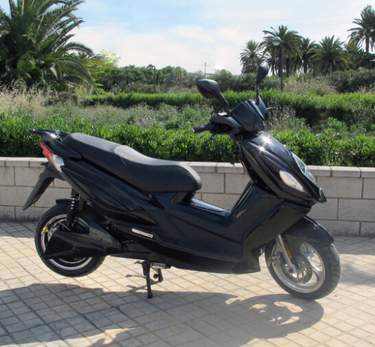 E-volt Falcon - Electric Scooter 2025 - 🇫🇷 France